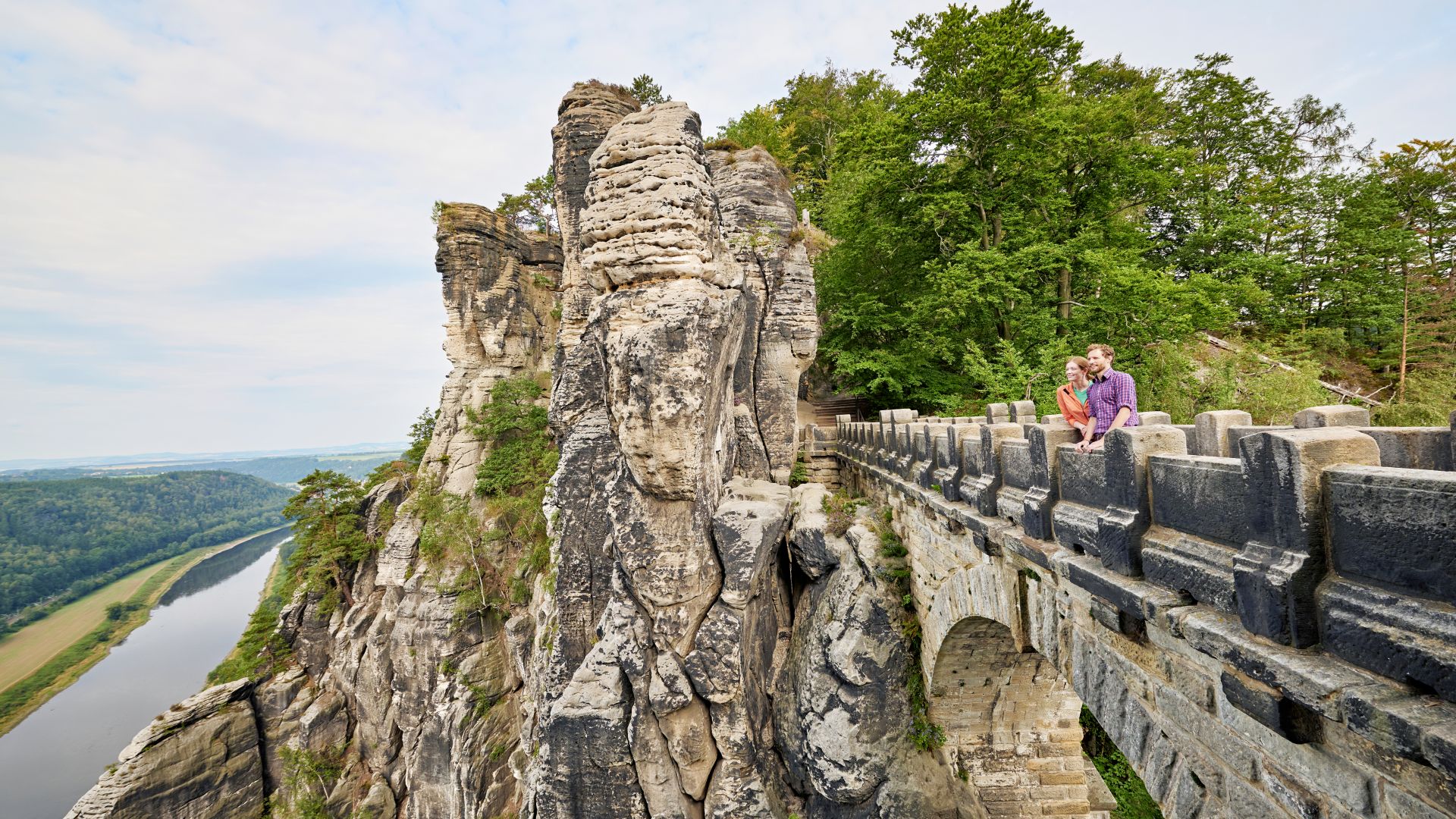 Relaxed train travel through Germany - Germany Travel